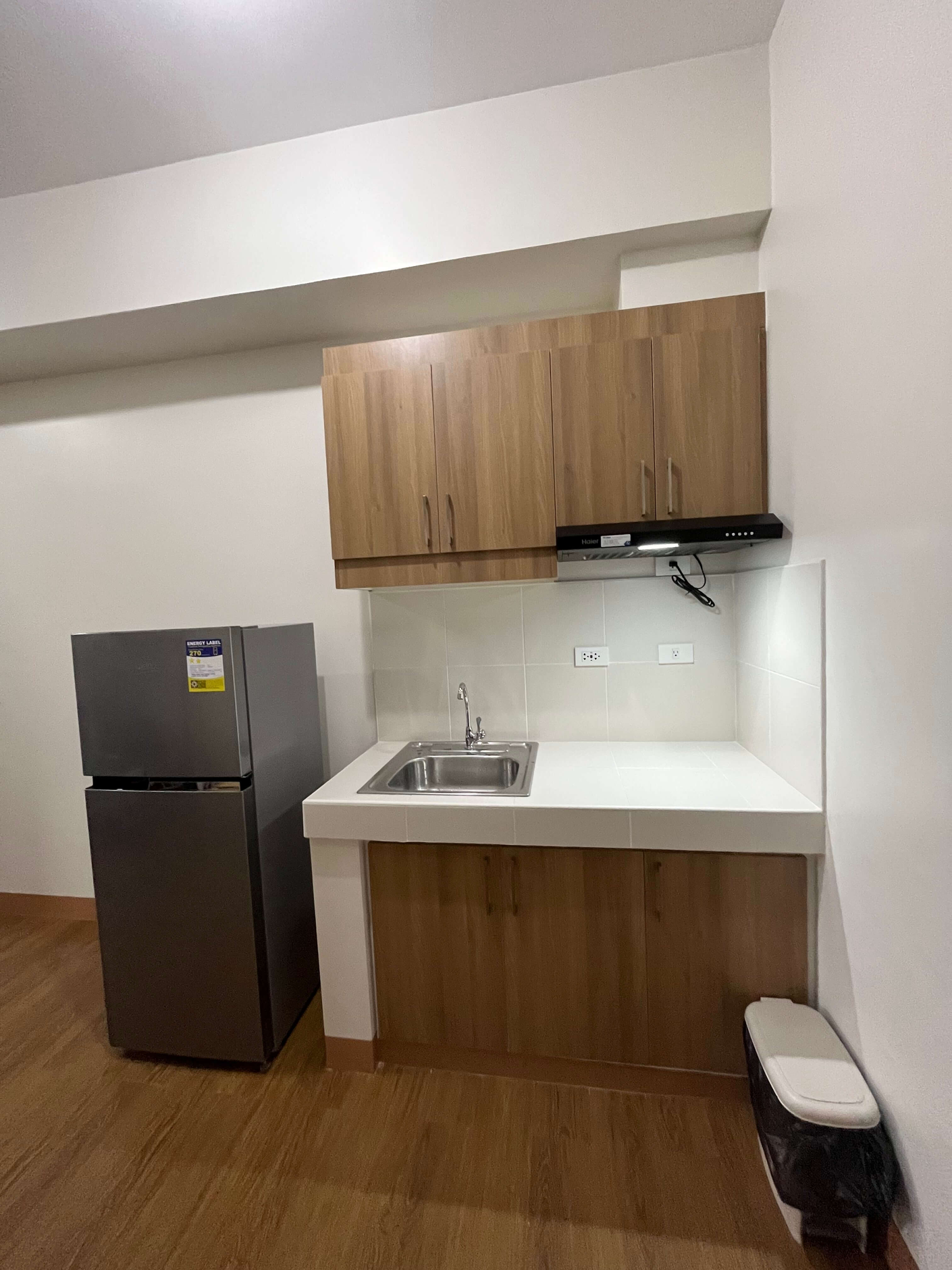 Dormy 18 - Studio Condo Rental for 2 in Katipunan