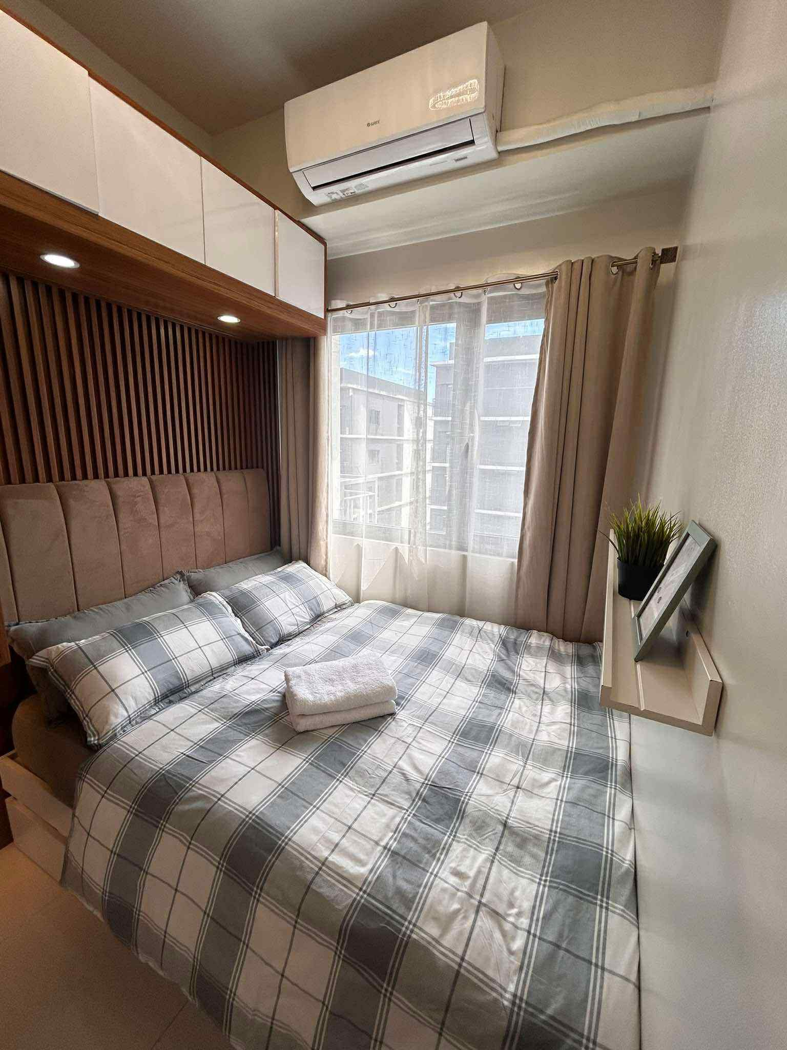 Dormy 880 - Cozy Fully Furnished Bedroom Unit in Pasay (also open for ...